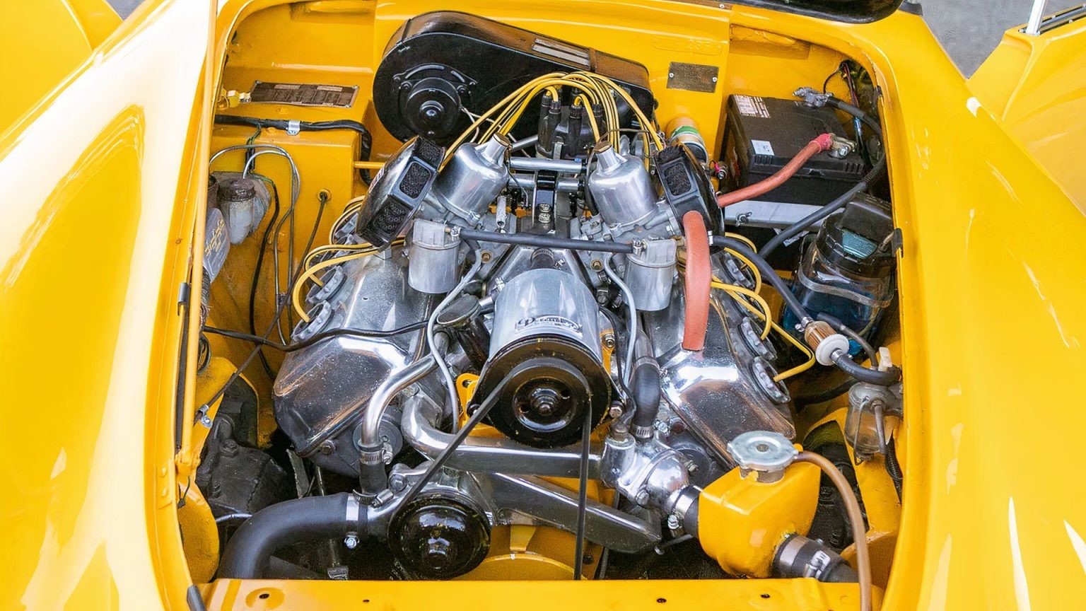 10 Tiny But Mighty British V8 Engines in Production Cars - DAX Street