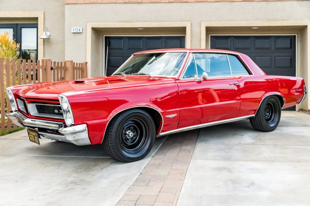 1965 Pontiac GTO Hardtop Coupe: A Muscle Car Legend with Upgraded 469ci ...