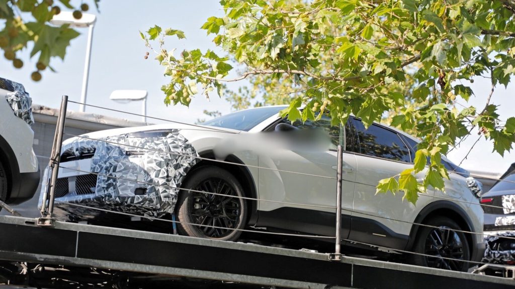 Citroen C4 Updated: Sleek Design, Hybrid and Electric Options, and ...