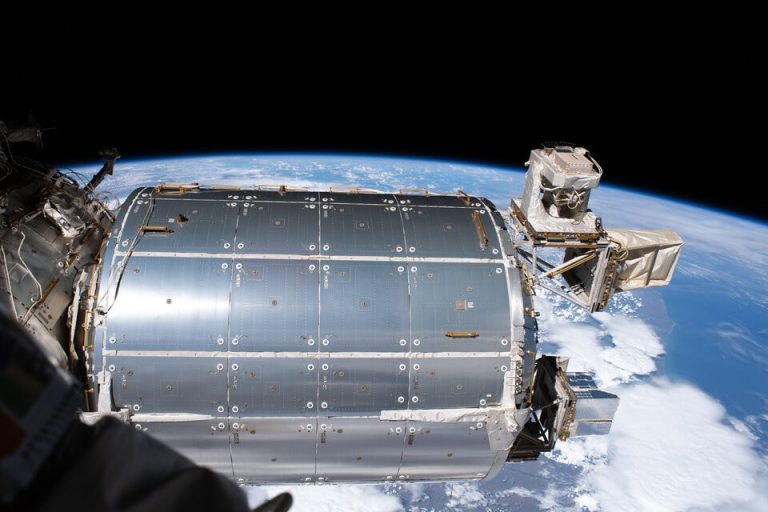Sierra Space's Lunar Oxygen Reactor Achieves Major Milestone in ...
