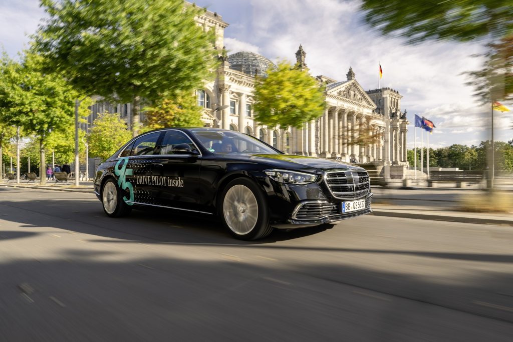 Mercedes-Benz Drive Pilot Raises Speed Limit for Level-3 Automated ...