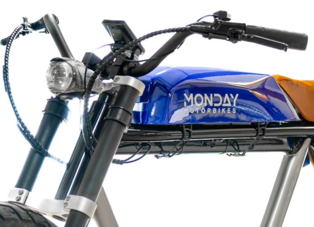 Monday Motorbikes Anza 1,000W: A Powerful Electric Bike Balancing Speed ...