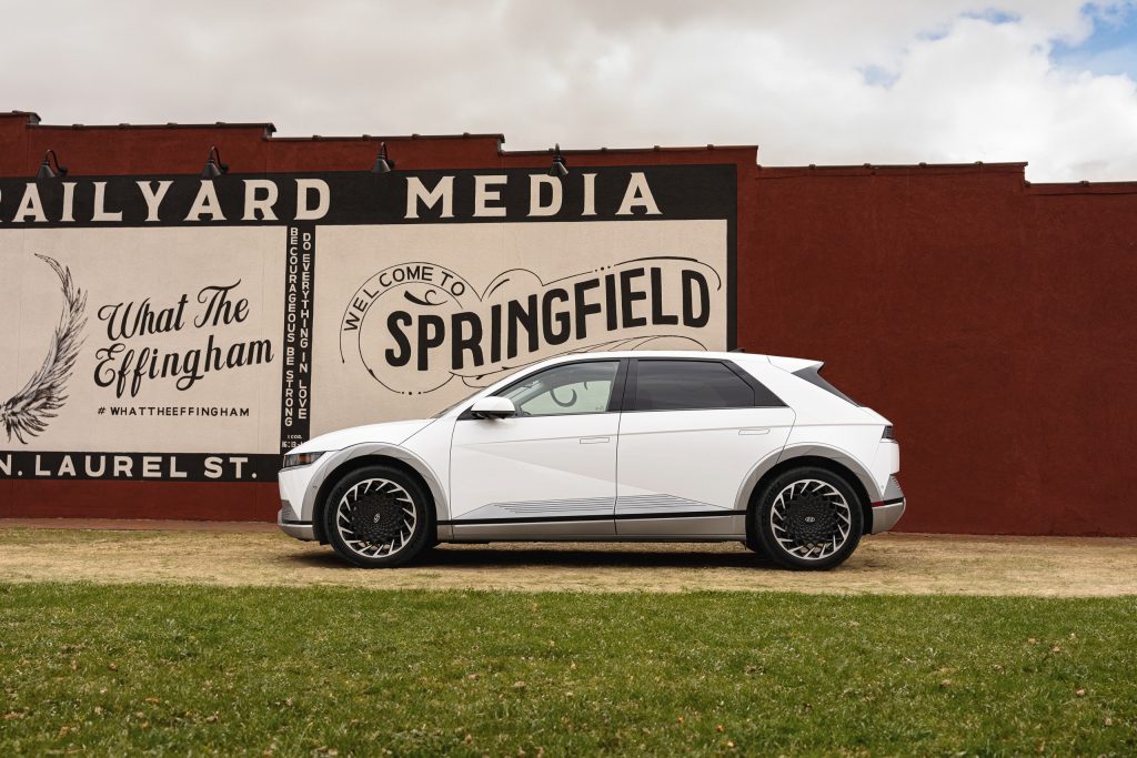 Hyundai and Waymo Partner to Lead the Autonomous EV Revolution - DAX Street