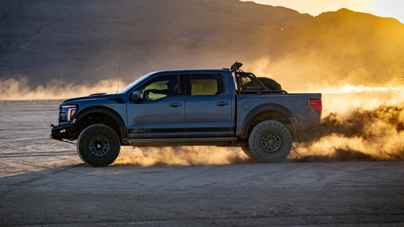 Shelby American Reveals Powerful 900HP F-150 Raptor and Raptor R for ...