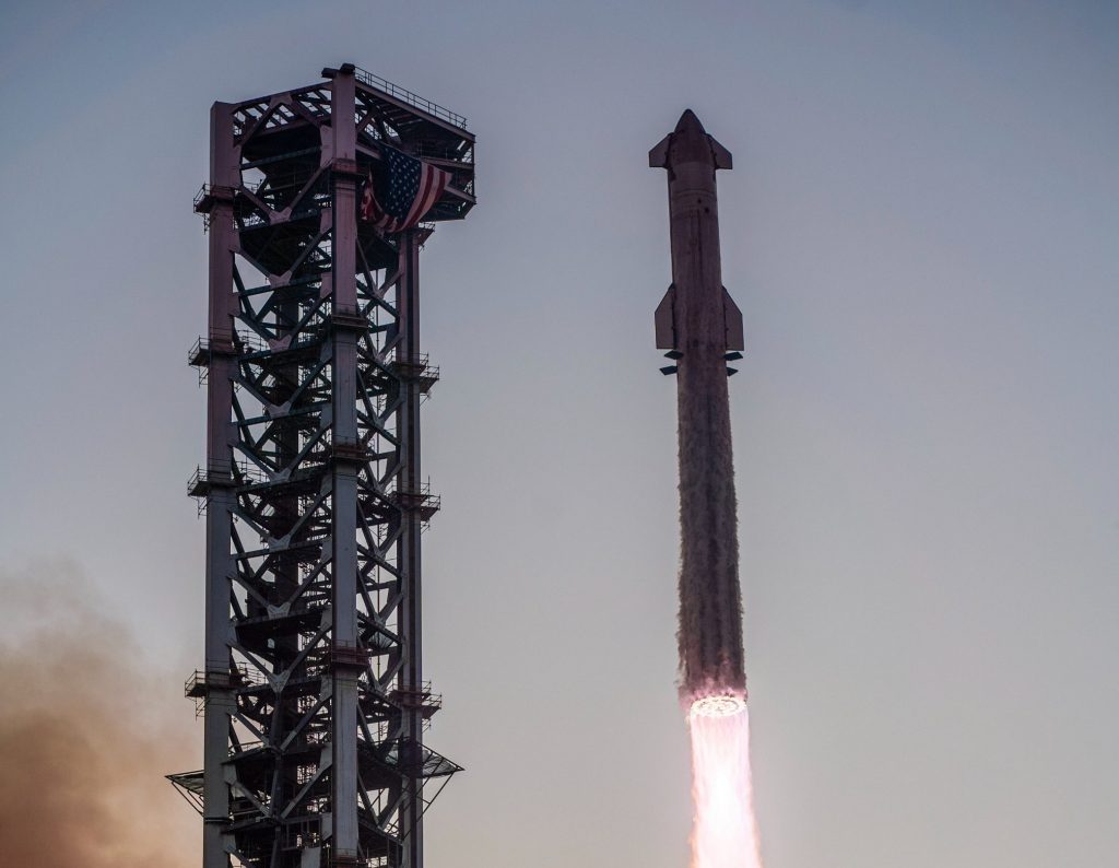 SpaceX Starship Super Heavy's Groundbreaking Booster Landing Success ...