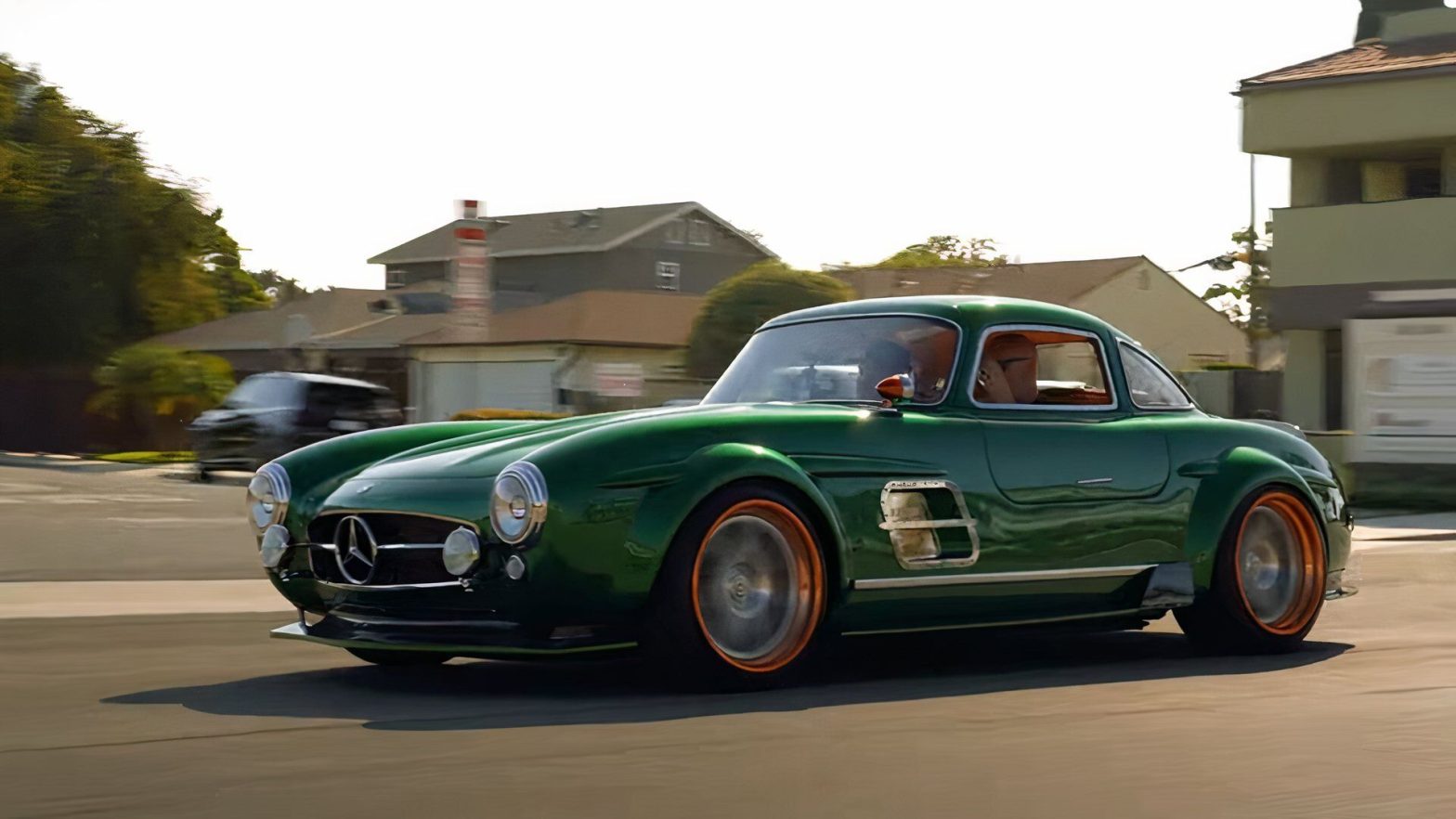 Mercedes 300SL Gullwing Reborn with AMG Muscle in $1 Million Restomod ...