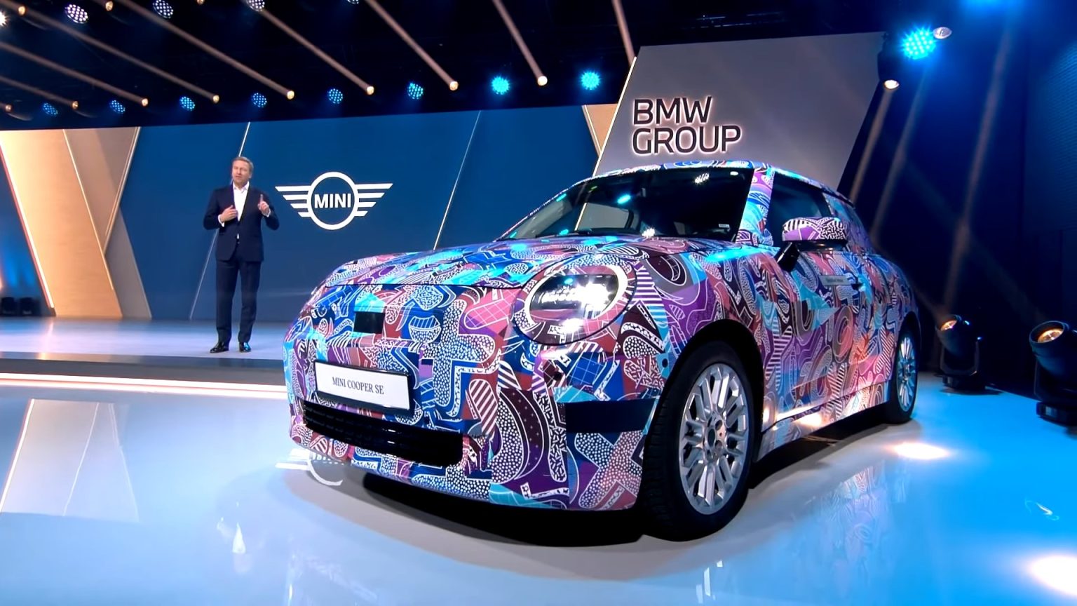 2024 Car Awards: Mini Cooper Shines, Dacia and Renault Excel, McLaren ...