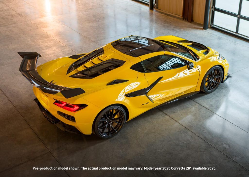 2025 Corvette ZR1: 1,064 HP Twin Turbo V8 Redefines Performance ...