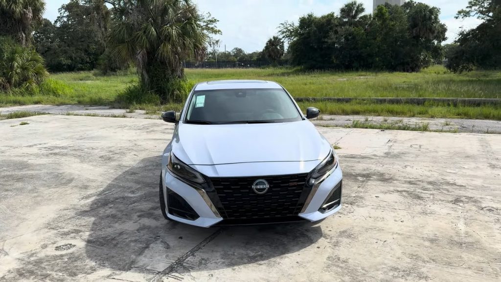 2025 Nissan Altima Release Date, Specifications, and Features - DAX Street