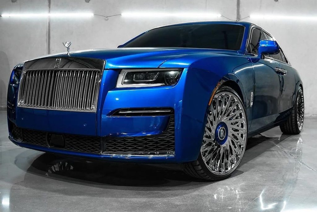 Rolls-Royce Ghost Gets an Exclusive Makeover with Forgiato Wheels and ...