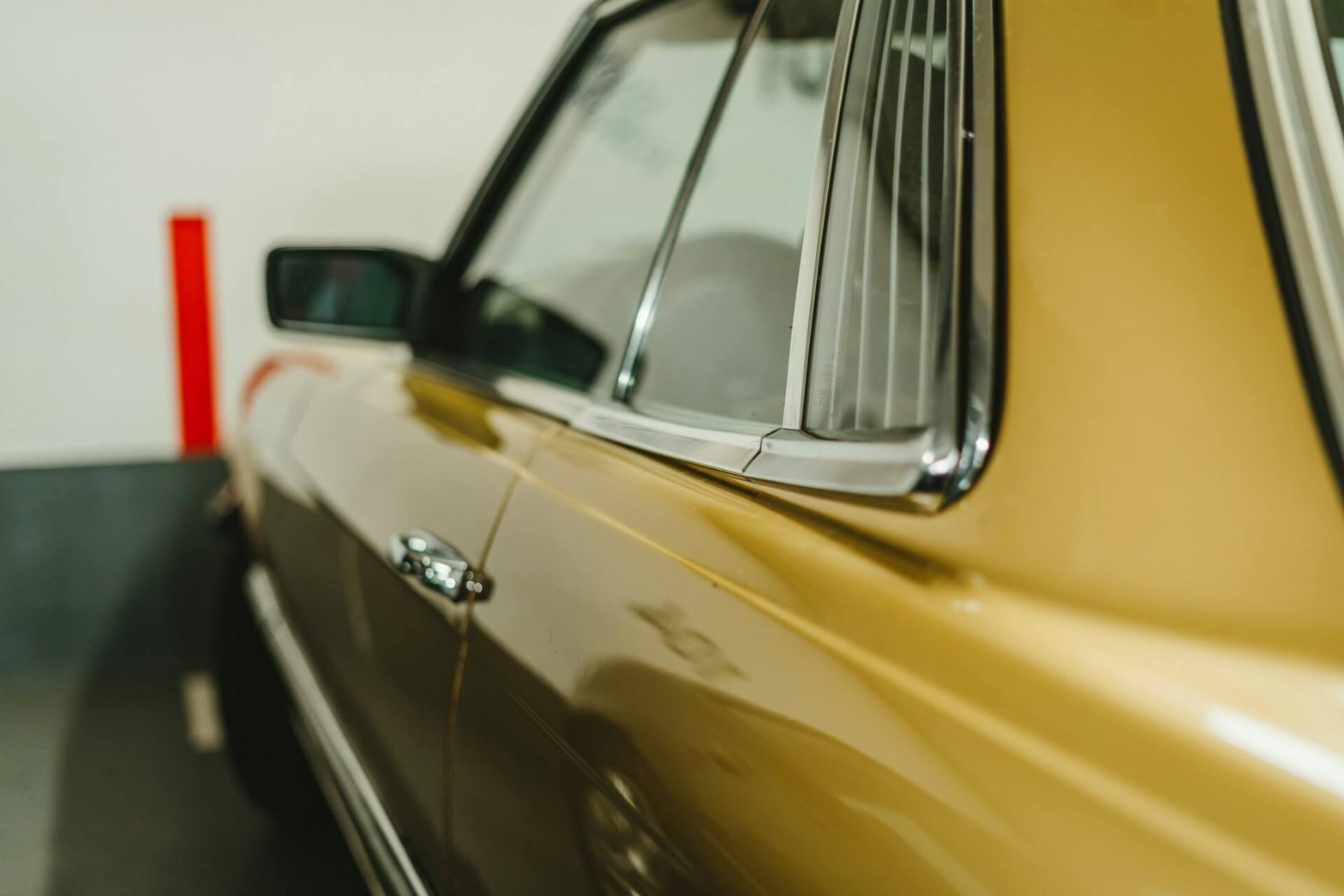 10 Mistakes Drivers Make That Ruin Their Car's Paint - DAX Street