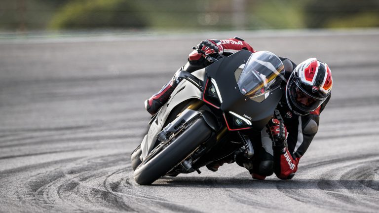 Panigale V4 SP2: Ducati’s Ultimate Track Focused Superbike with Cutting ...