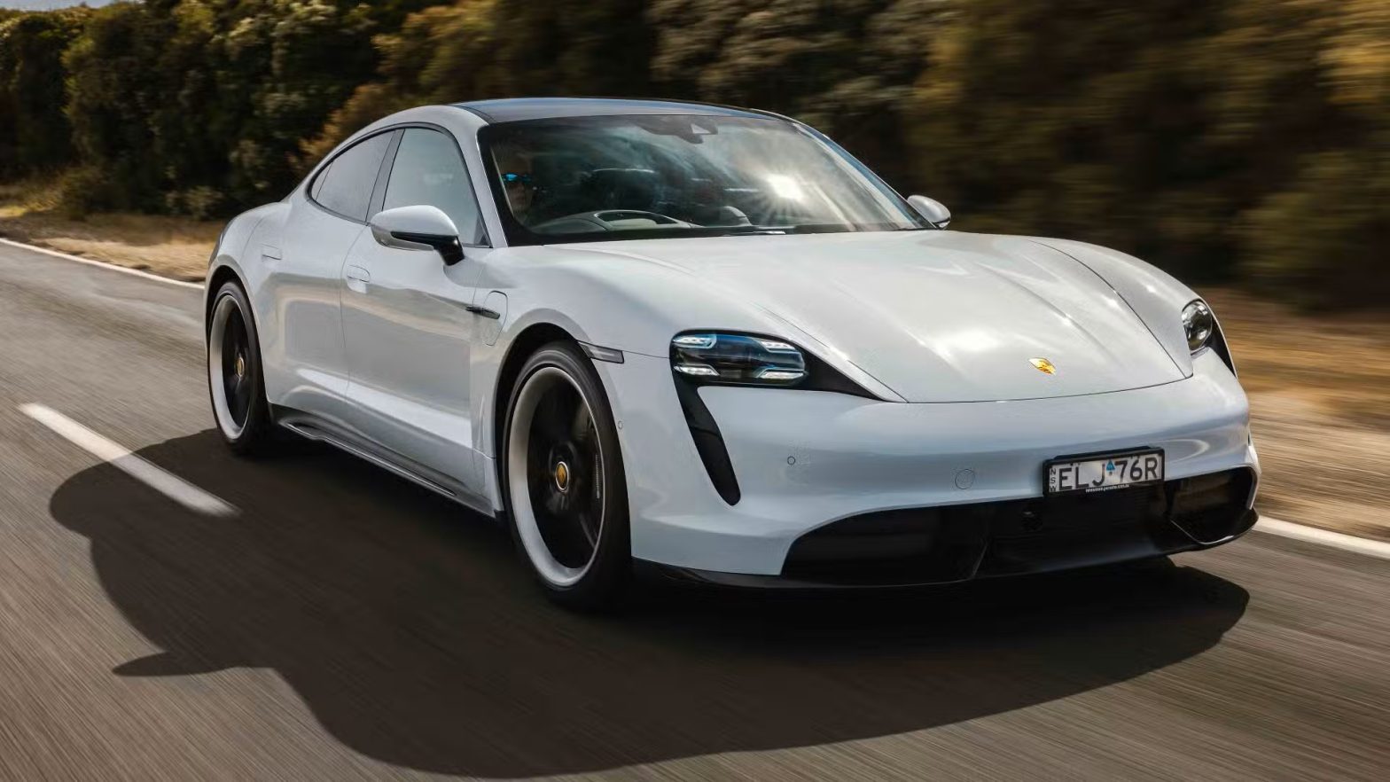 Top 7 Cars with Industry-Leading Autonomous Features - DAX Street