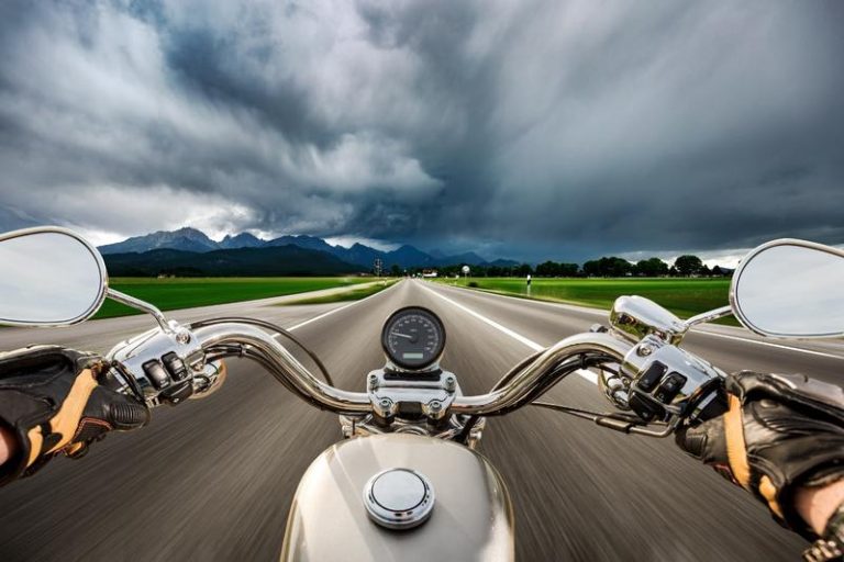 5 Key Factors That Affect Motorcycle Mileage and How to Improve Fuel ...