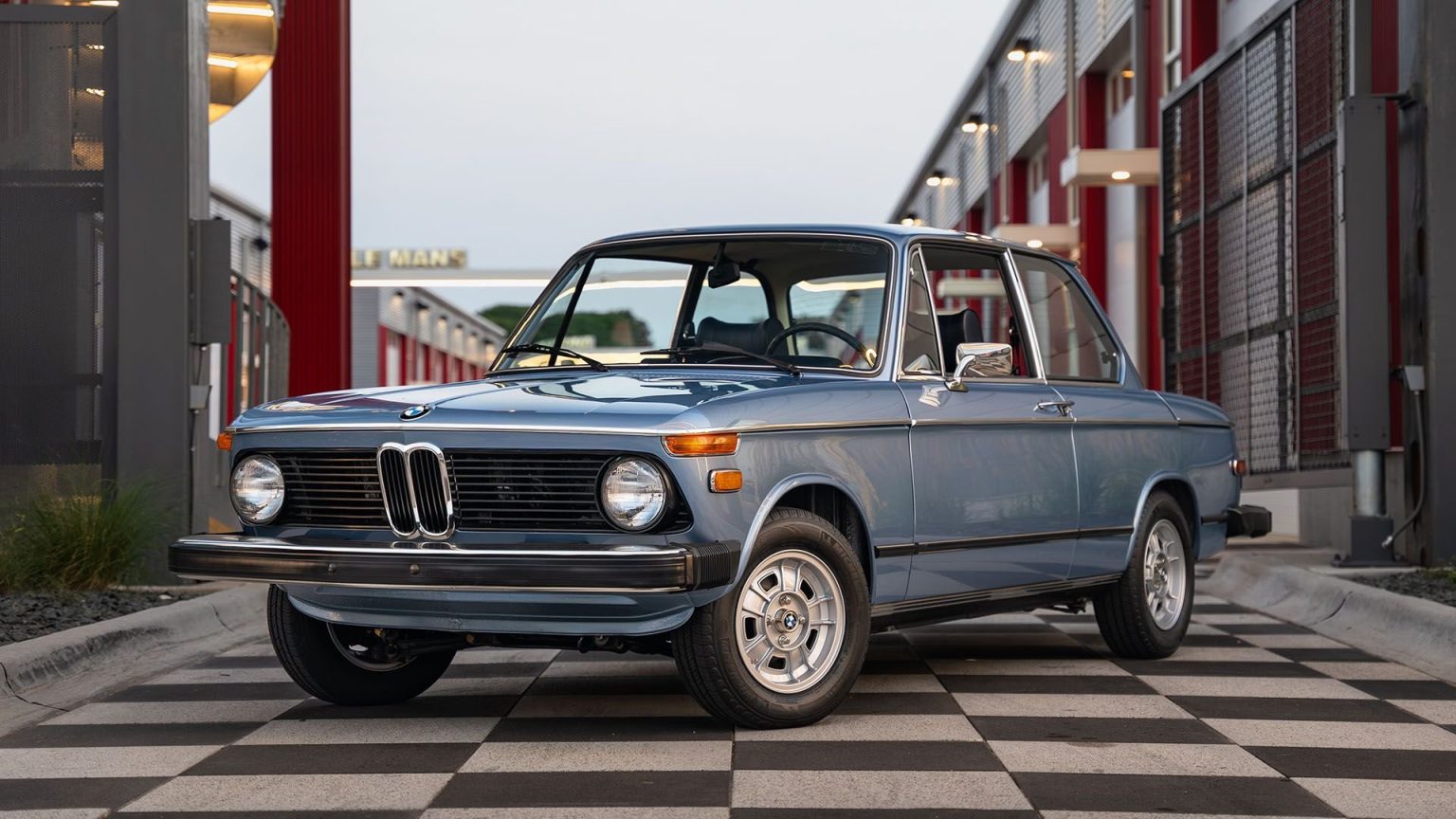 10 Classic Cars That Make for Excellent Investments Today - DAX Street