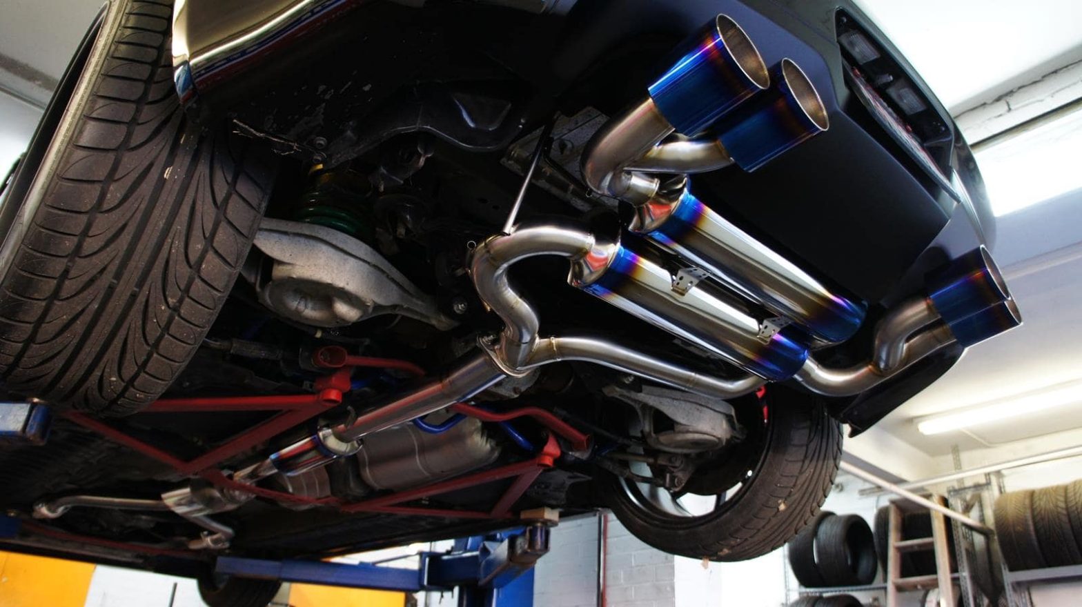 How to Diagnose and Fix a Noisy Exhaust? Exhaust Leaks and Noise ...