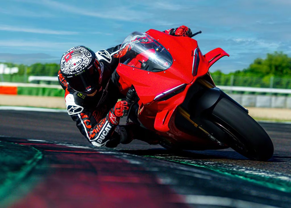 Top 10 Motorcycle Trends and Innovations for 2025: Electrification ...