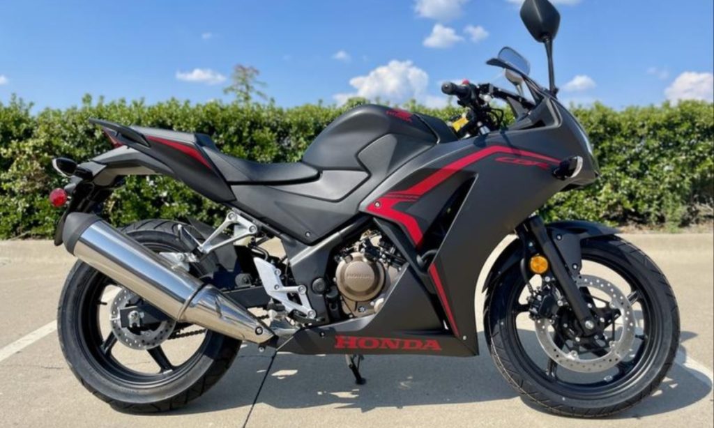 Top Lightweight Motorcycles for Beginners in 2025 for Easy Handling and ...
