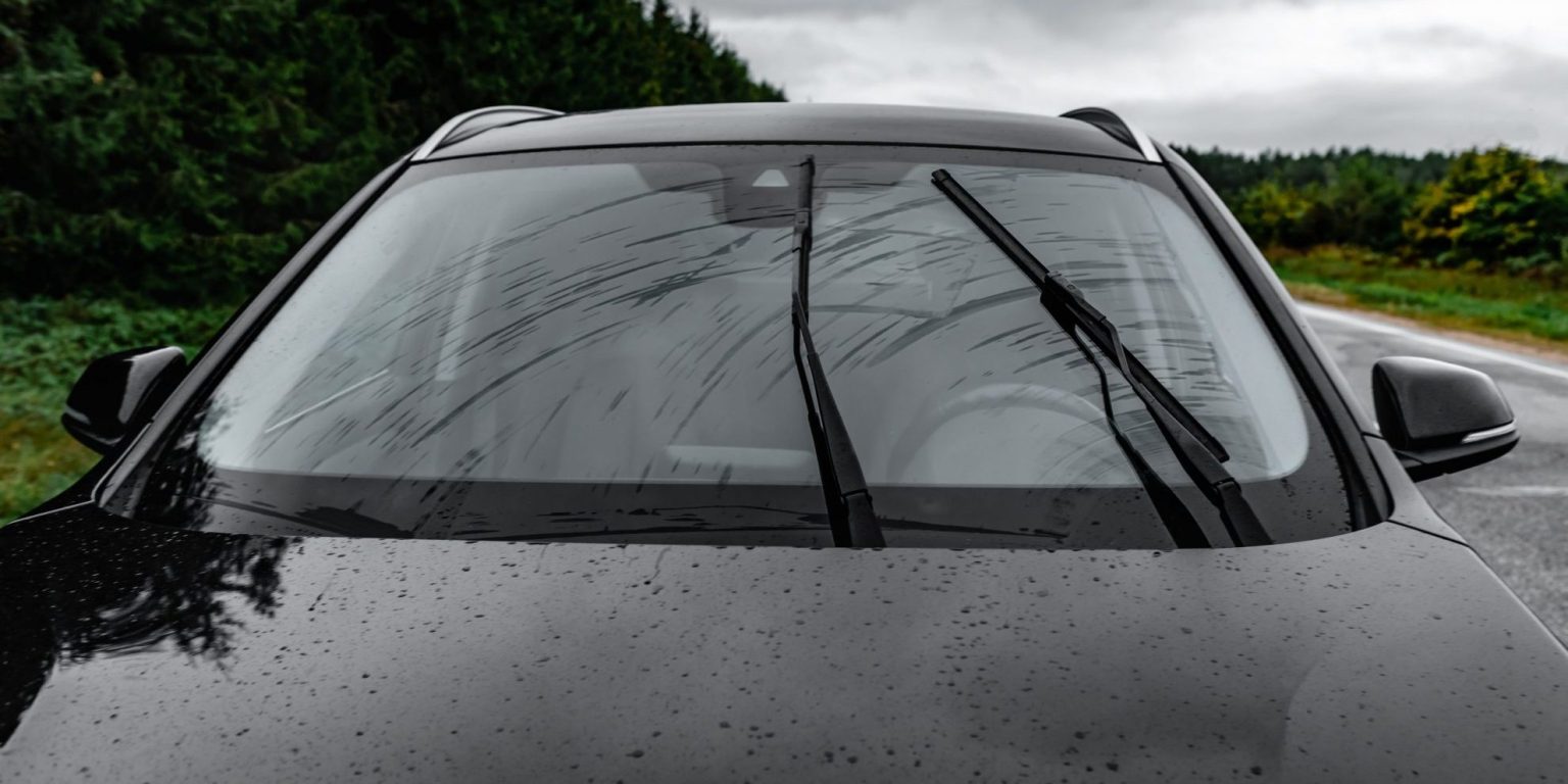 How to Prevent and Eliminate Streaky Windshields for Clearer Visibility ...
