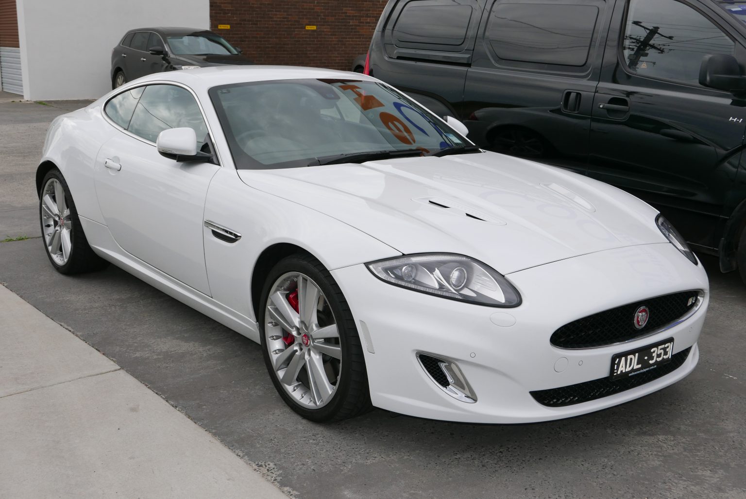 Top 10 Modern Classic Cars That Blend Performance, Style, and Nostalgia ...