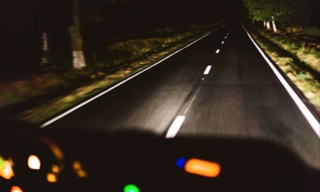 10 Safety Tips for Nighttime Driving to Reduce Risks and Improve Road ...