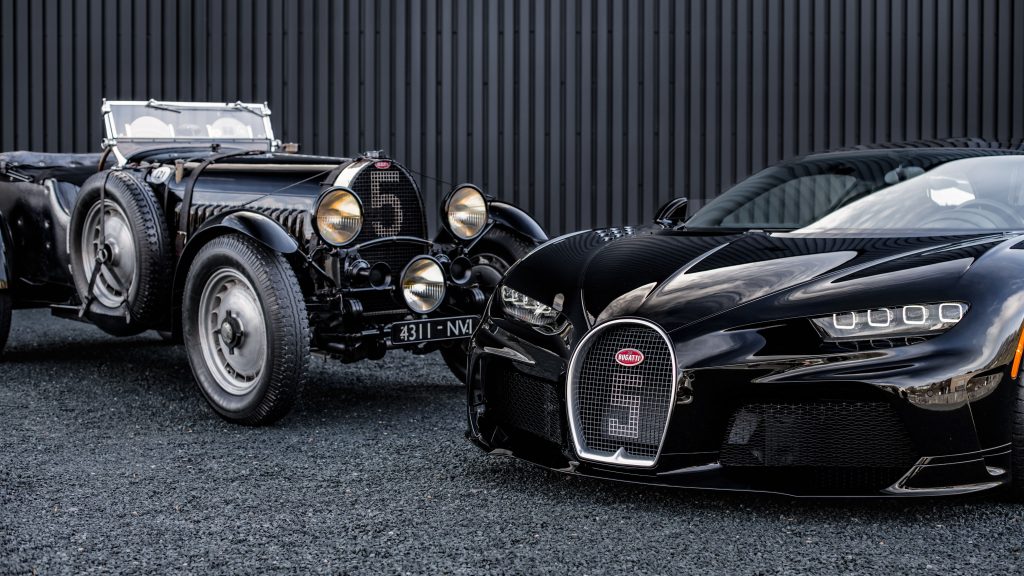 Bugatti Honors Chiron Legacy with One-Off Hommage T50S Inspired by 1931 ...