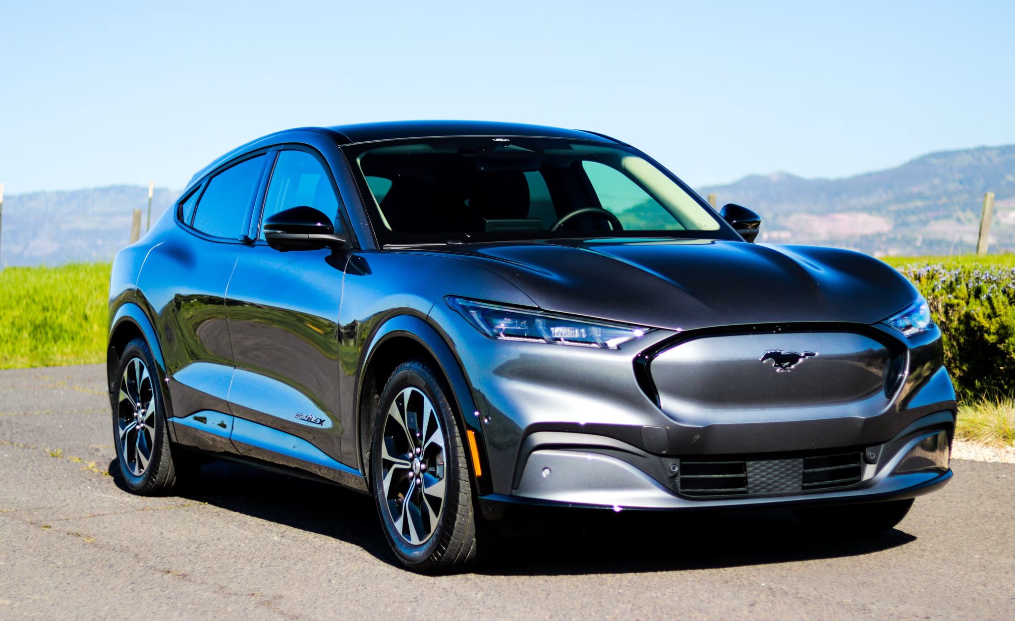 10 Controversial Cars That Defied Criticism to Redefine Automotive ...