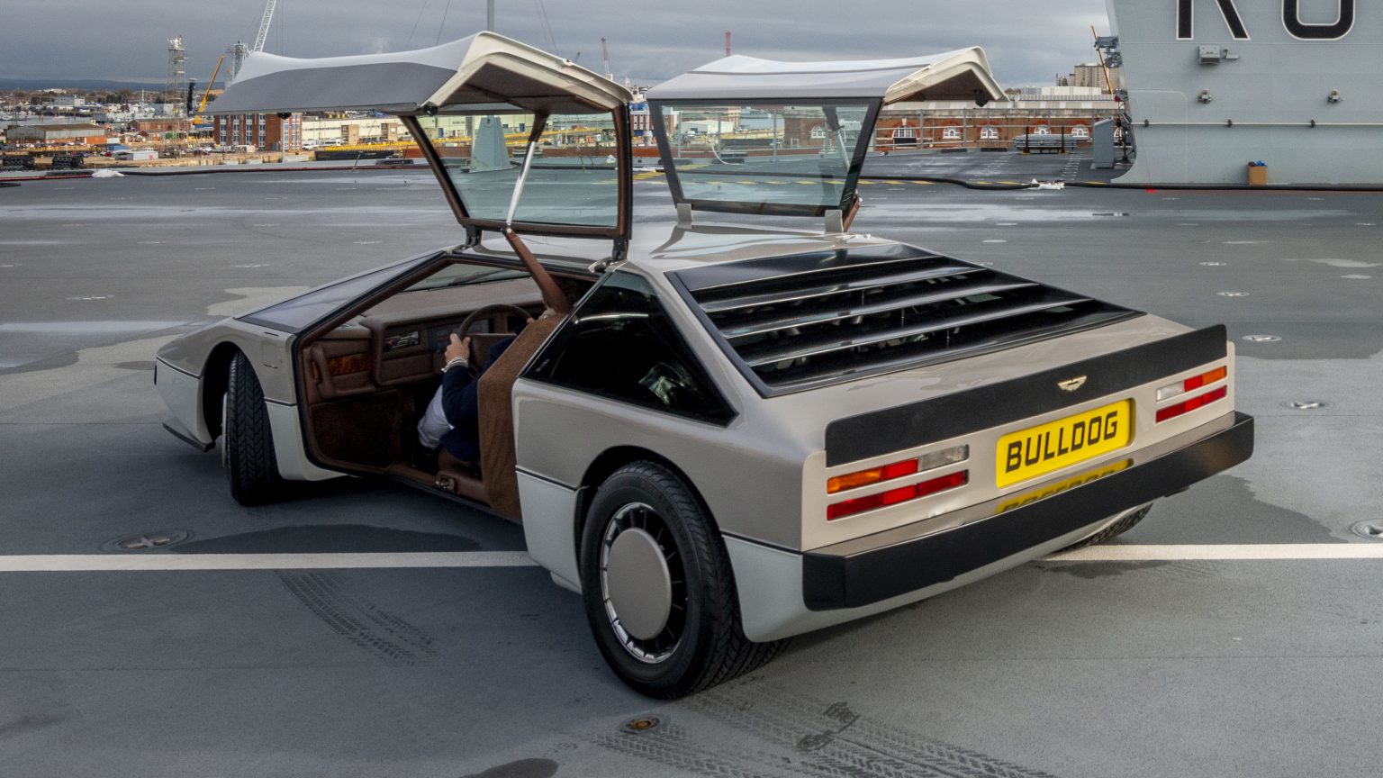 10 Stunning Gullwing Door Cars That Redefined Automotive Innovation and ...