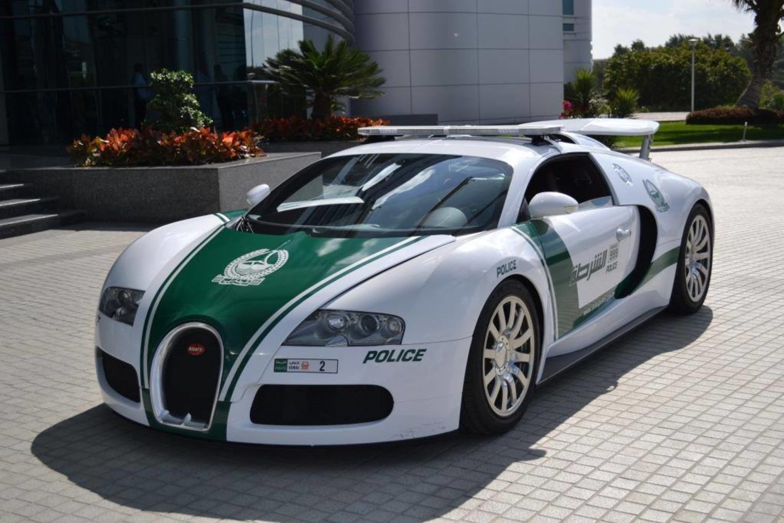 10 Best Police Cars Around the World for Speed, Power, and High ...
