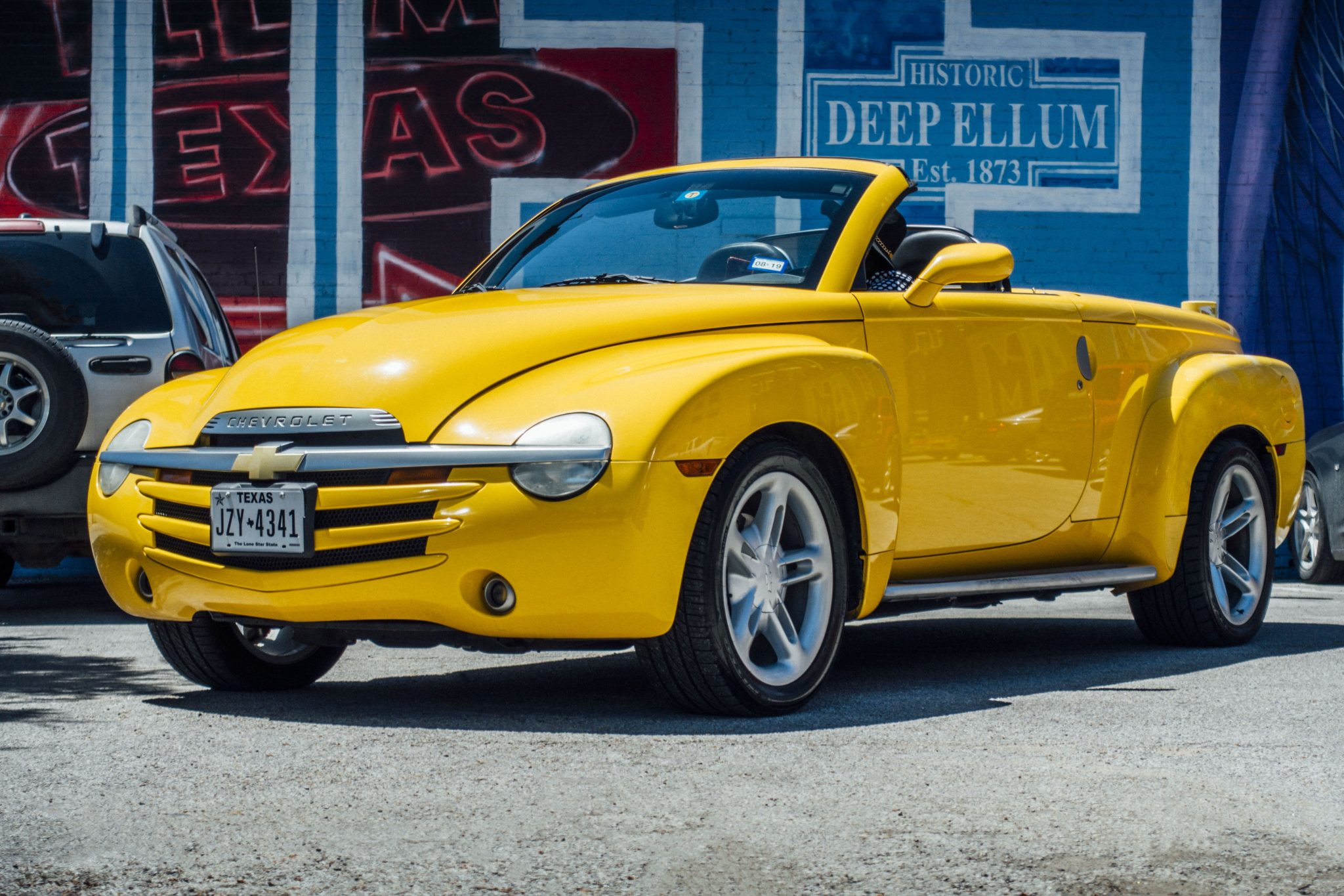 15 Weirdest Pickup Trucks Ever Built That Pushed Design Boundaries and ...