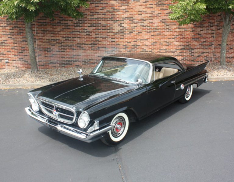 11 Beautiful Classic Cars Ever Built: Timeless Designs that Defined ...