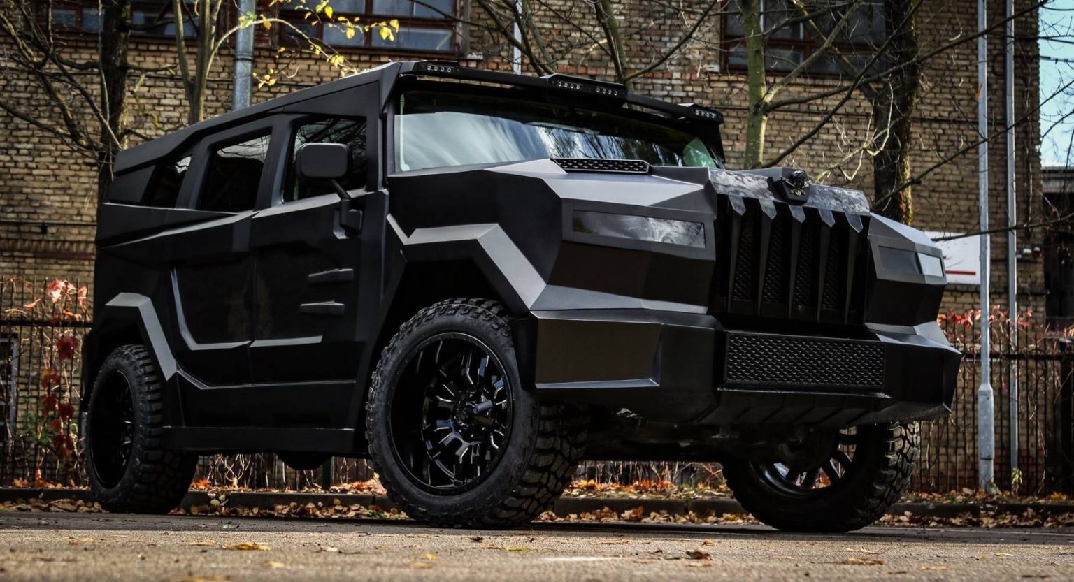 12 Vehicles Designed for Apocalypse Survival with Extreme Durability ...