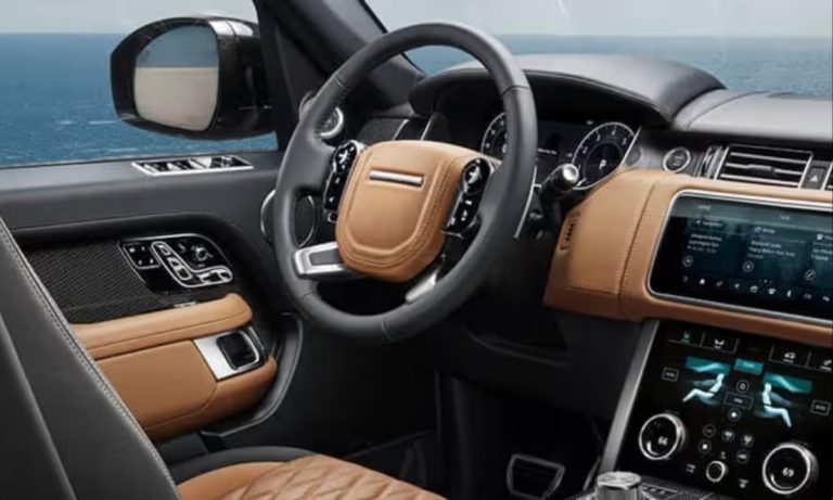 10 Luxury SUVs With Stunning Interiors and Cutting-Edge Features - DAX ...