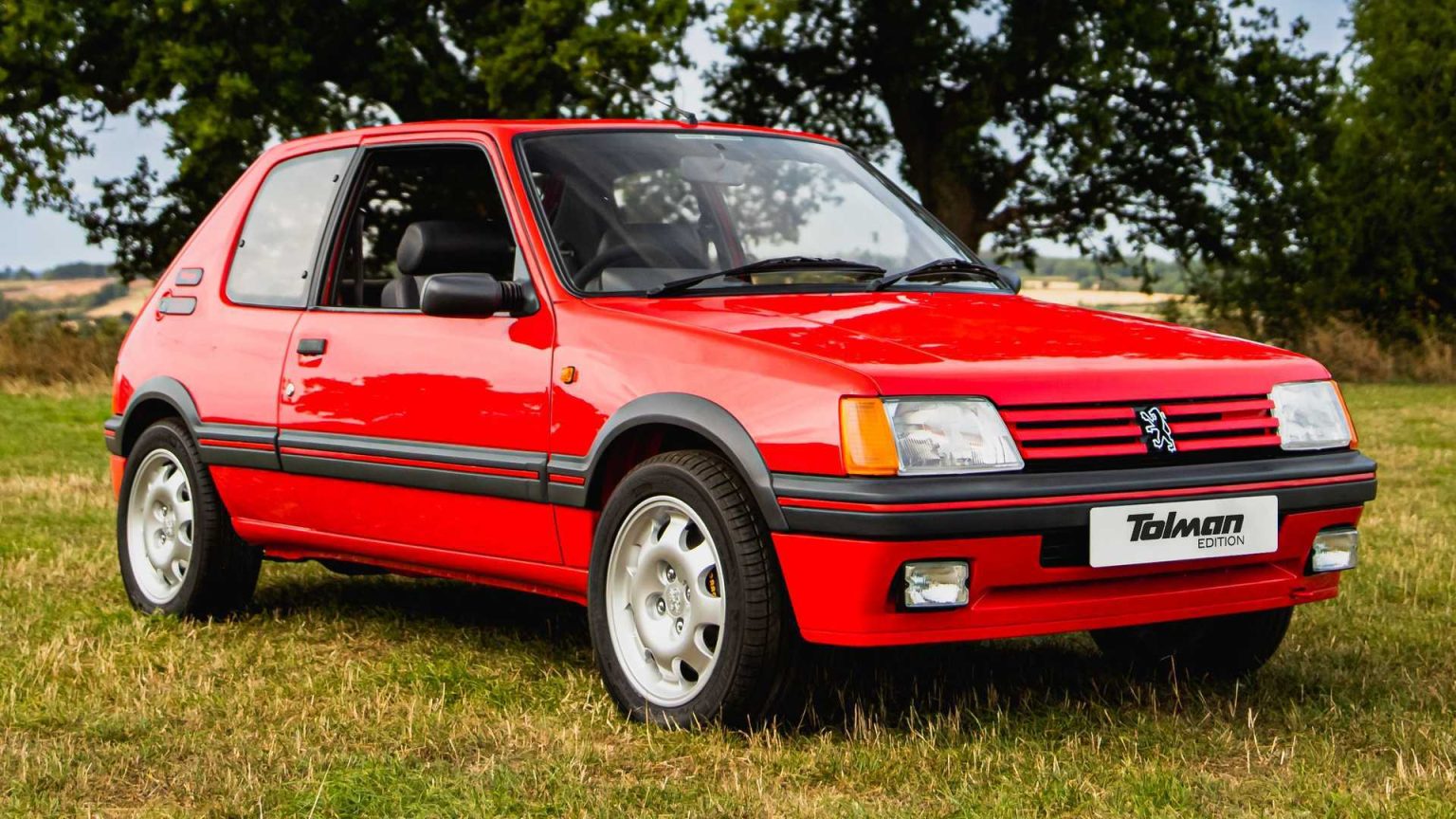 10 Classic Hatchbacks That Defined the ’80s and ’90s - DAX Street