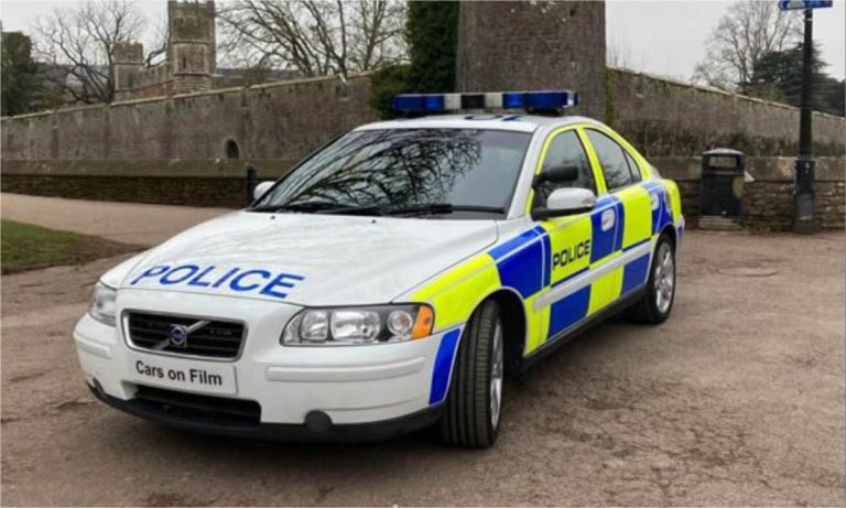 10 Best Police Cars Around the World for Speed, Power, and High ...