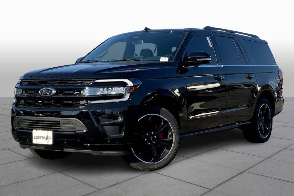 7 Cars With Rear-Seat Entertainment Systems With Unmatched Experience ...