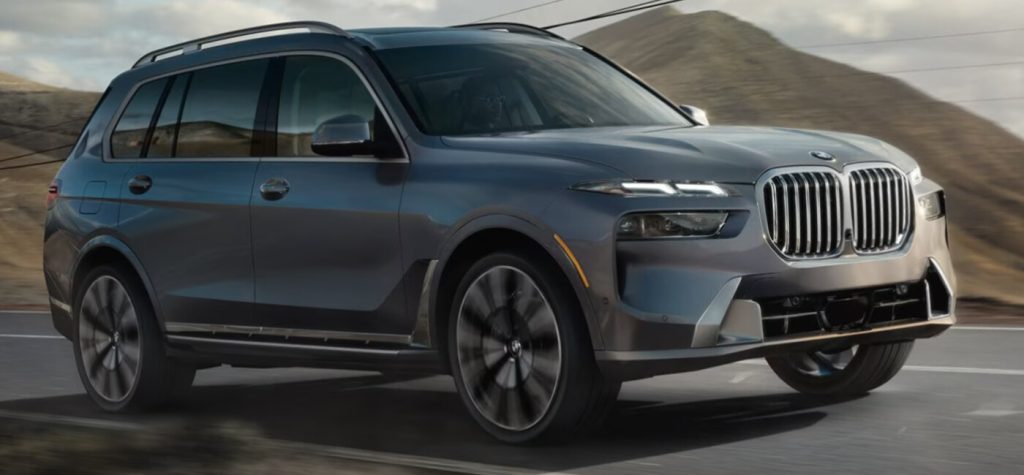 10 Cars That Offer the Most Spacious Front and Rear Legroom for ...