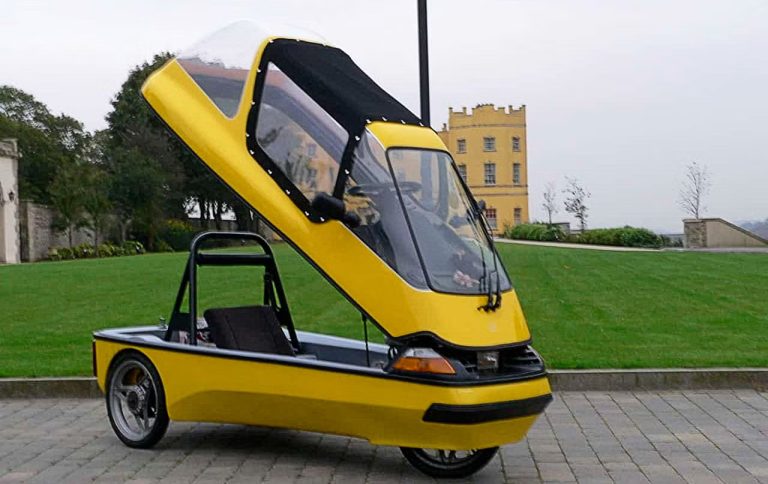 10 Smallest Cars Ever Made That Look Absolutely Bizarre and Unforgettable - DAX Street