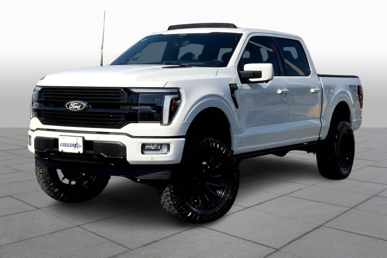 12 Cars With Driver Monitoring Systems for Safer Commutes - DAX Street