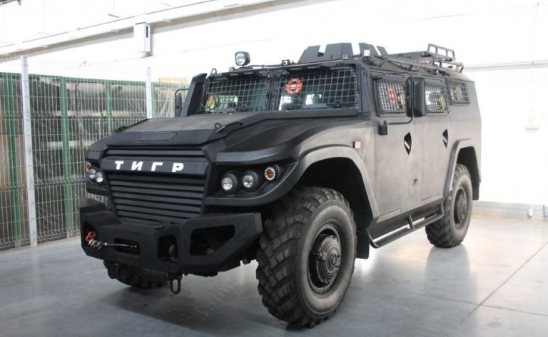 9 Vehicles That Were Designed for Harsh Military Use But Became Road ...