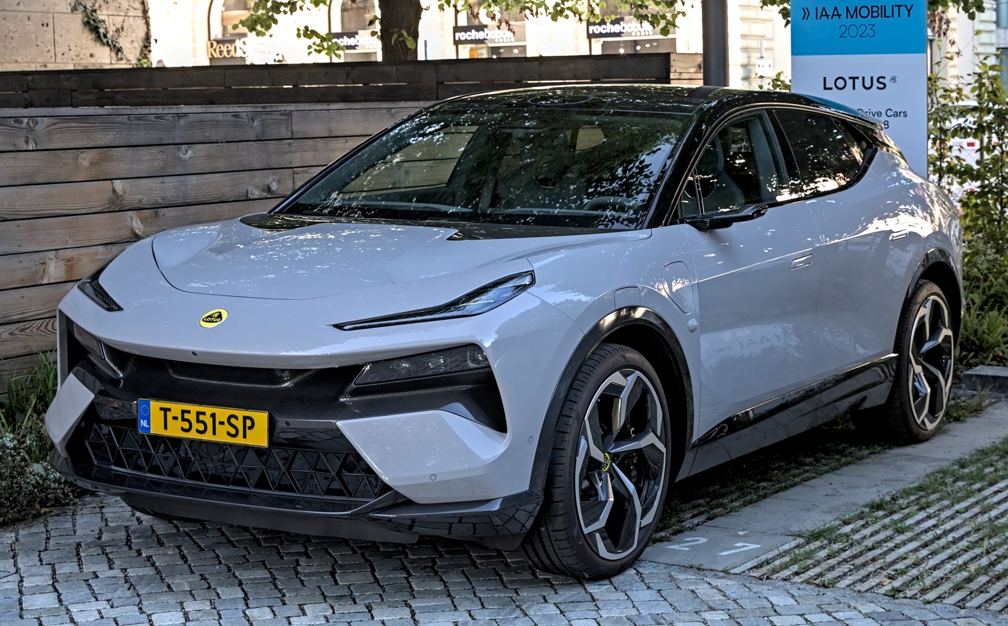 10 EVs With the Fastest Charging Times in 2025 for Quick and Convenient ...