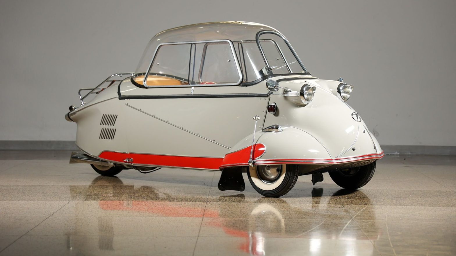10 Smallest Cars Ever Made That Look Absolutely Bizarre and Unforgettable - DAX Street