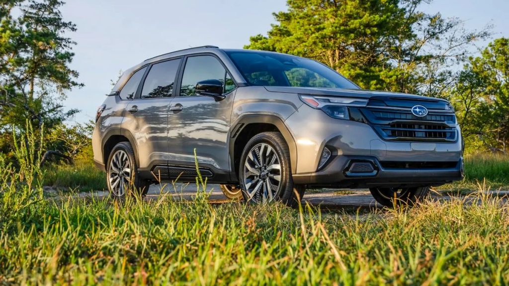 12 Compact SUVs With the Most Spacious Interiors Compared - DAX Street