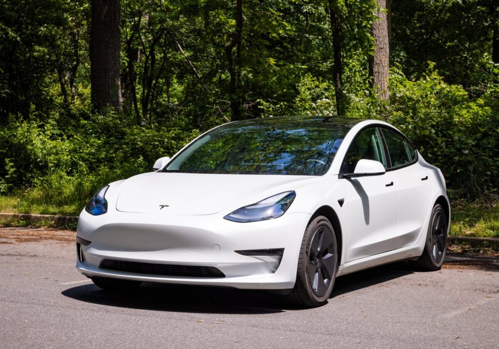 12 Cars With Driver Monitoring Systems for Safer Commutes - DAX Street