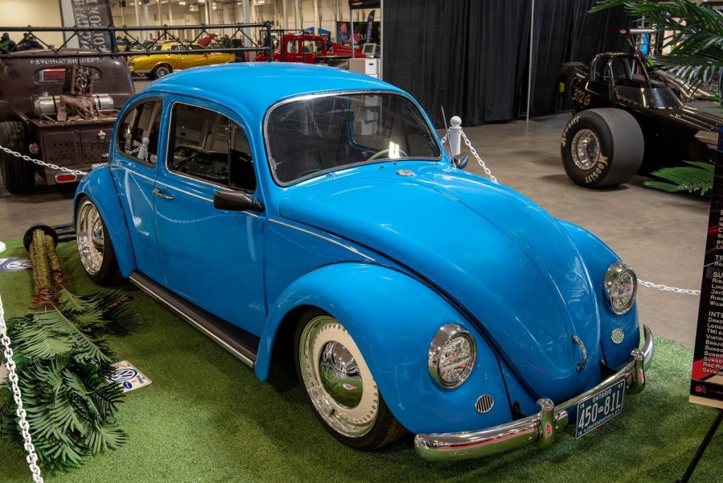 12 Classic Cars That Are Popular for DIY Restorations - DAX Street