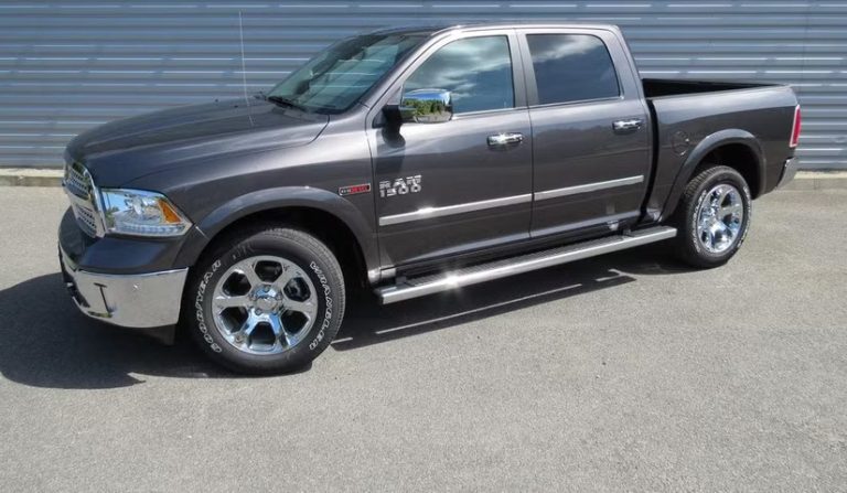 5 Vehicles With Ample Headroom vs 5 With Cramped Cabins - DAX Street