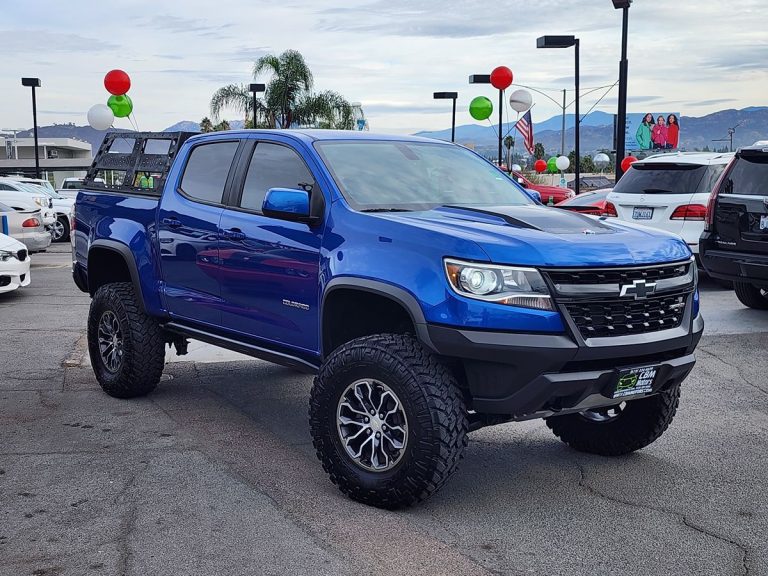 5 Pickup Trucks That Are Surprisingly Efficient and 5 That Burn Fuel ...