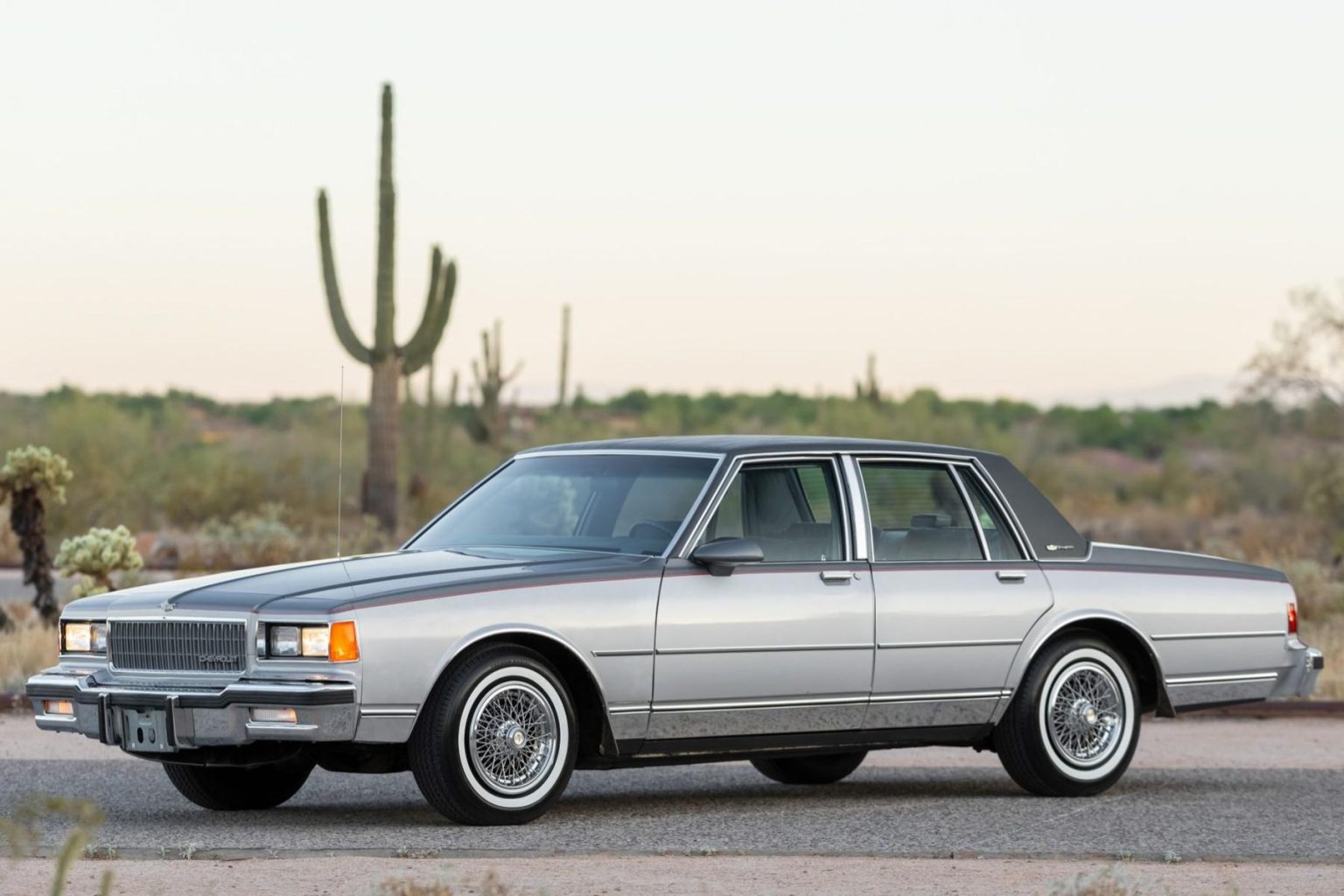 10 Luxury Cars From the '90s That Still Work Like New - DAX Street