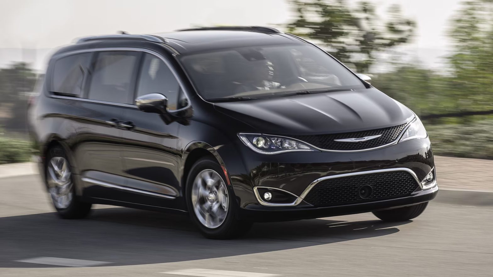 5 Reliable Minivans for Families and 5 That Constantly Break Down - DAX ...