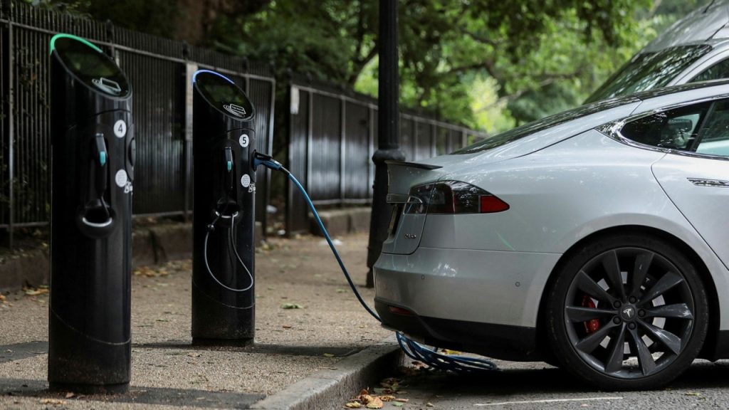 Top 10 Common EV Problems That Are Hard to Fix - DAX Street